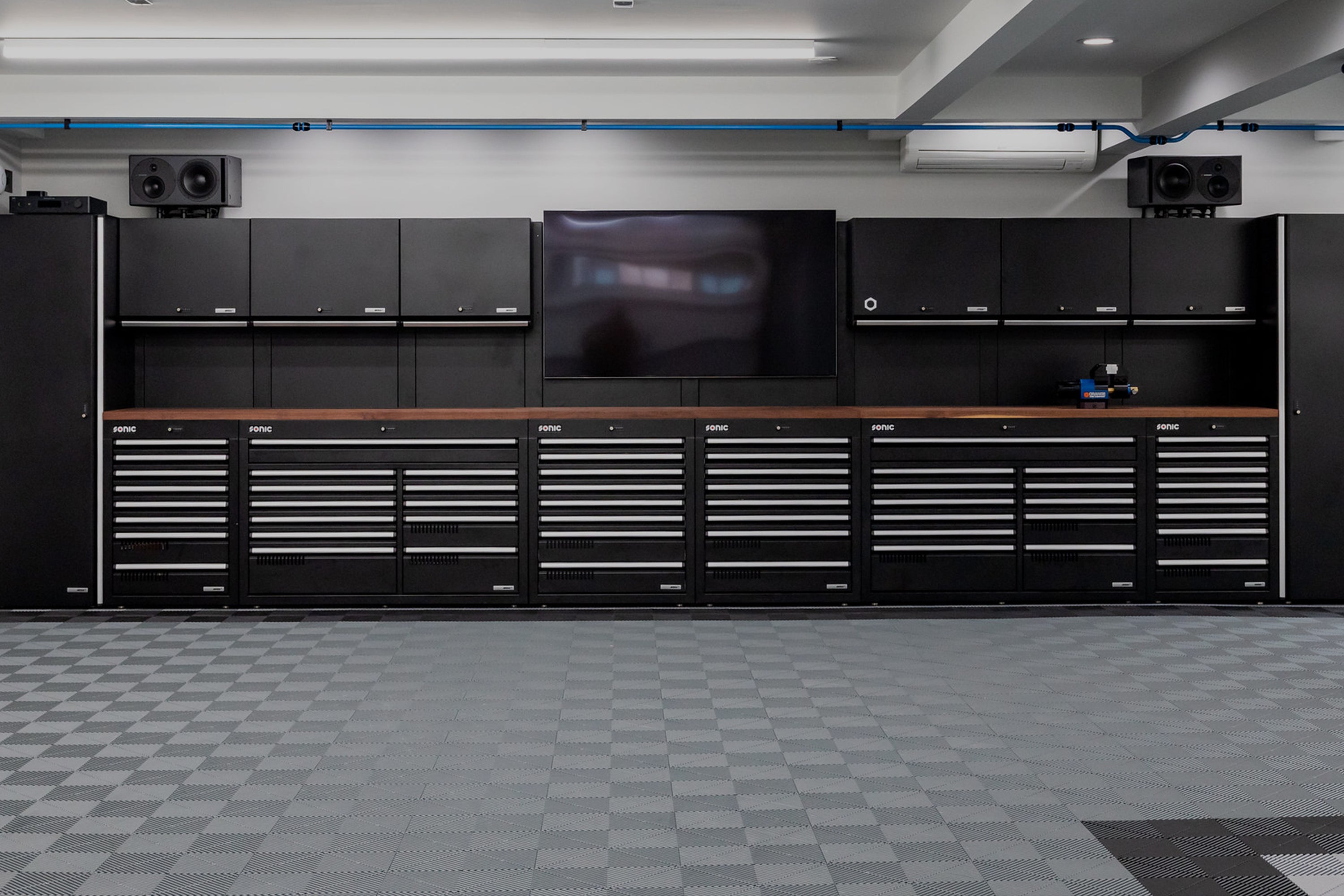 Sonic Cabinets – Obsessed Garage