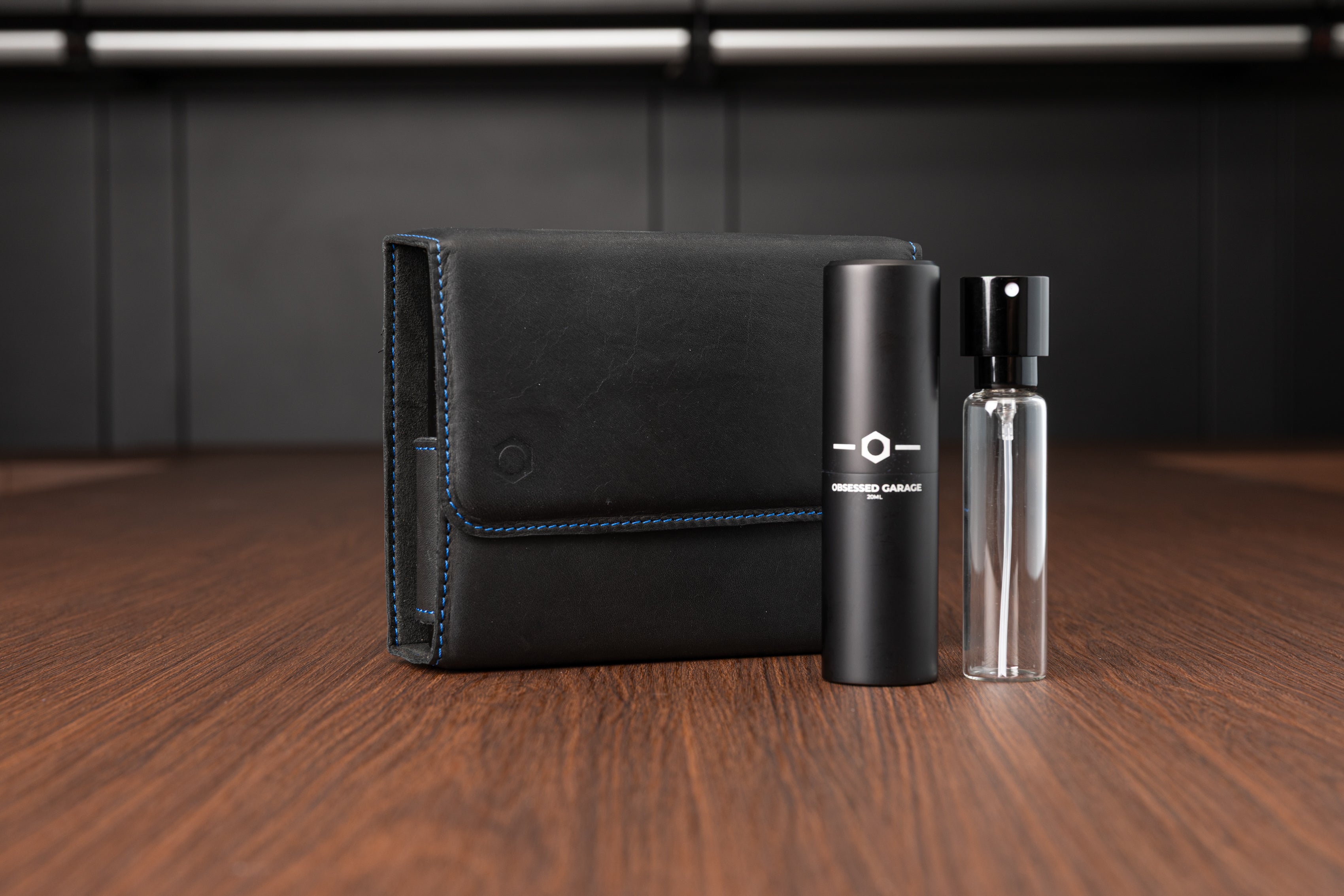 Leather Glove Box Kit With Sprayers – Obsessed Garage