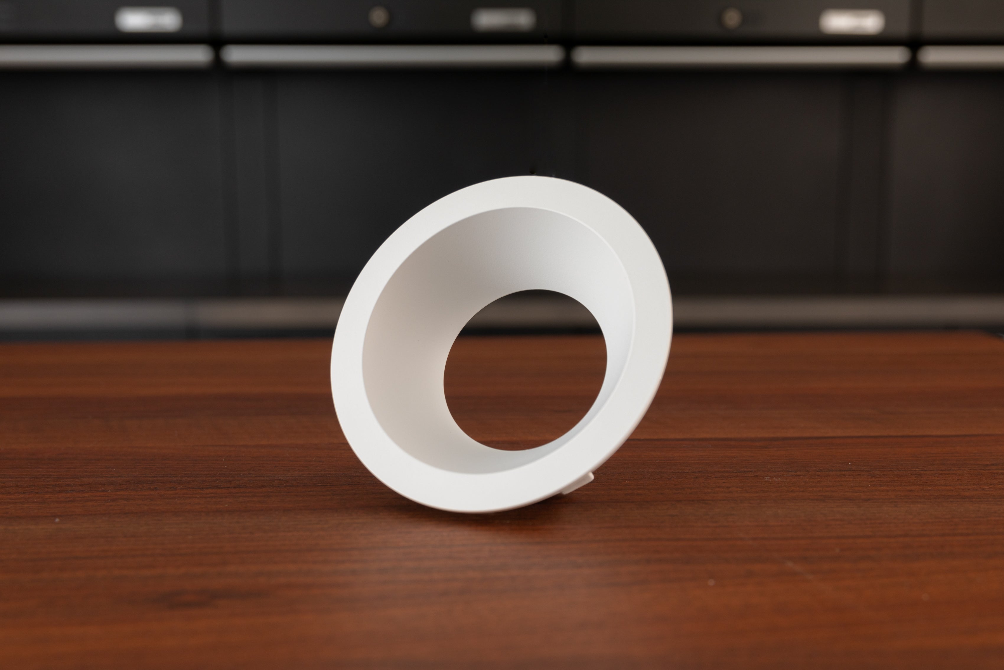 DMF M Series Round and Hyperbolic Trims for DRD2 and DRD4 Downlights ...