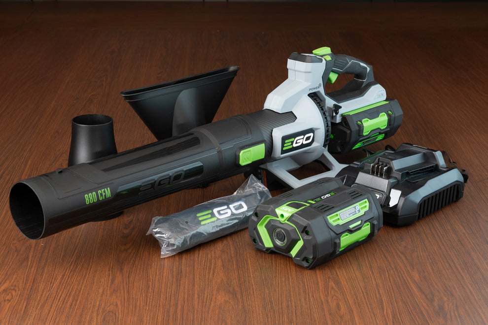 EGO 880 CFM Battery-Operated Leaf Blower with Turbo Mode and 90-Minute ...