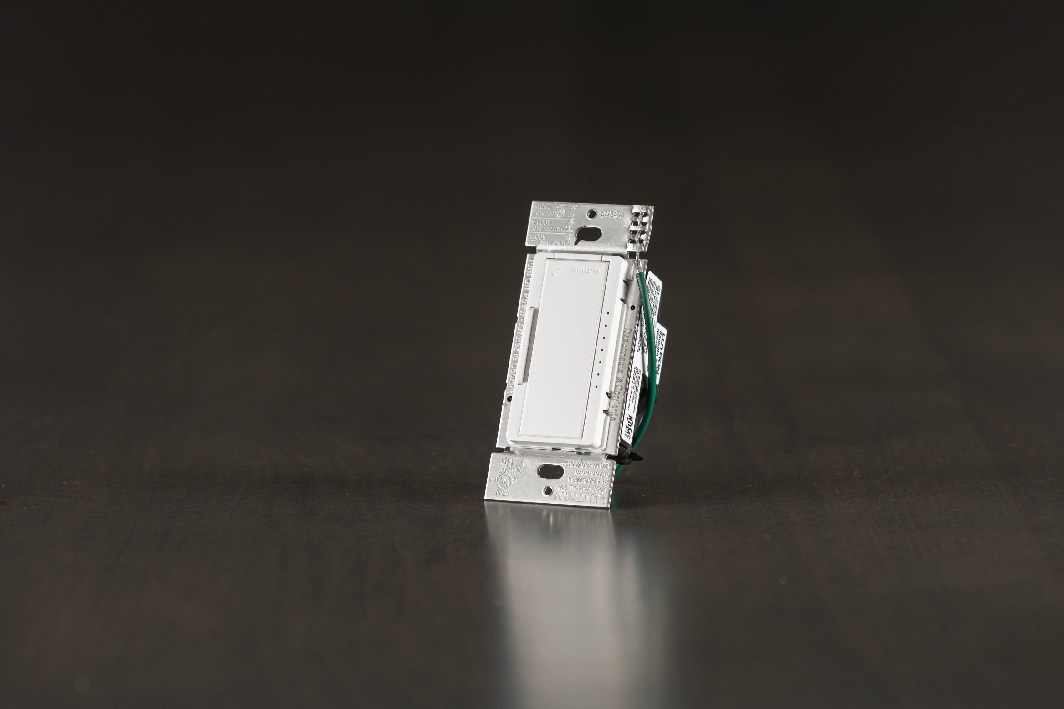 Lutron Maestro RA2 Select 8 Amp Pro LED Dimmer Switch | RRD-PRO ...