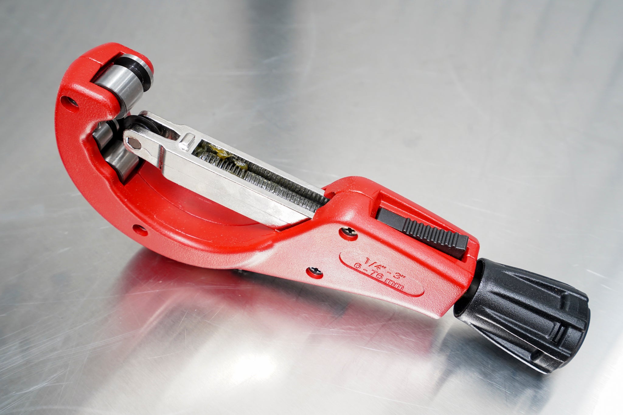 Prevost Pipe Cutter for Rigid Pipework - Precision Cutting Tool for ...