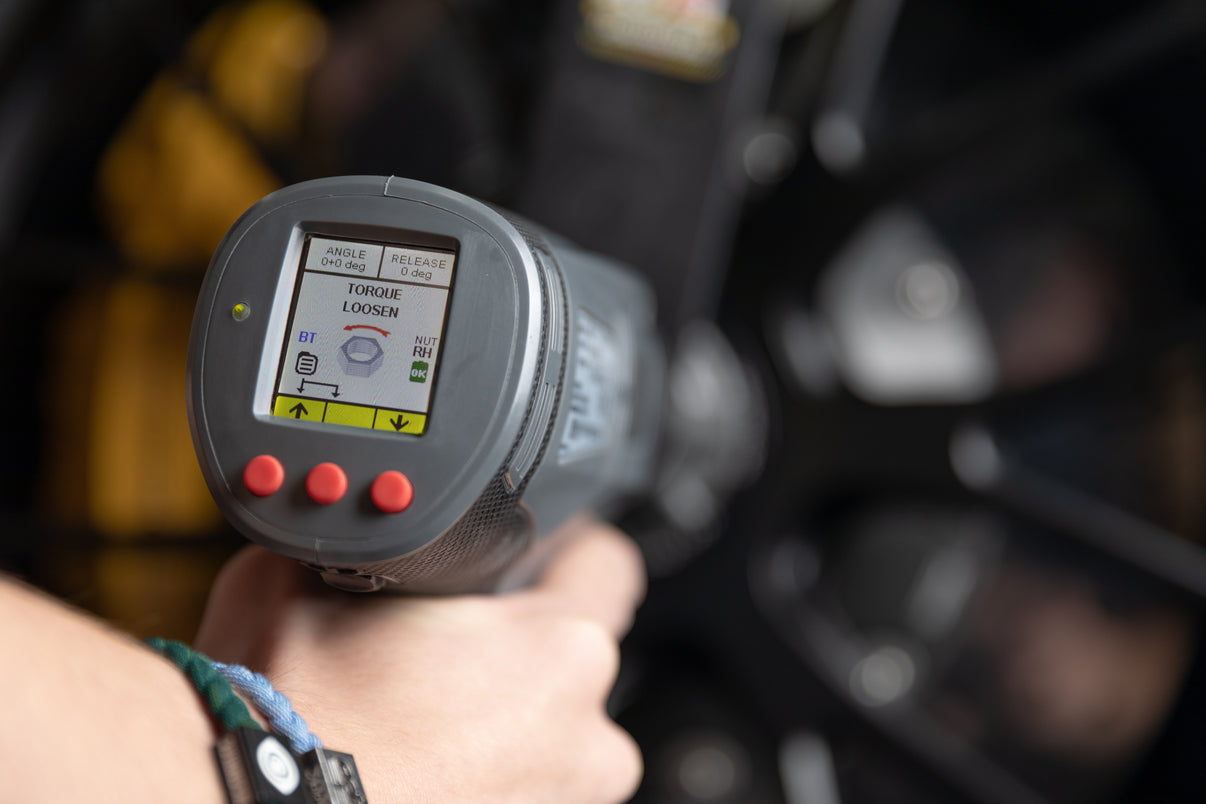 Precision Torque Tool for Porsche Center Lock Wheels - HYTORC Torque ...