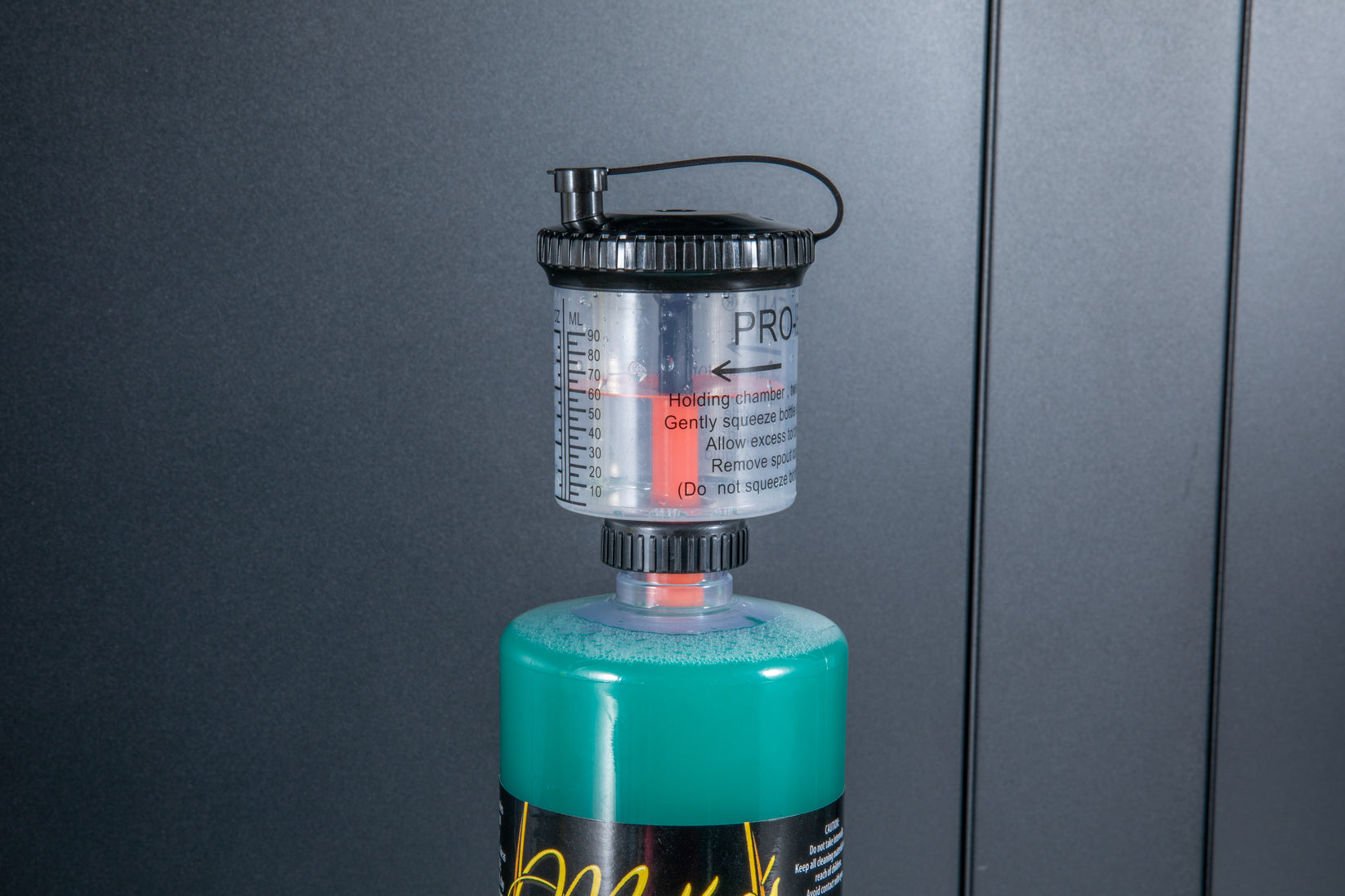 Pro-Blend Bottle Proportioner for Accurate Chemical Dilution - Quart ...