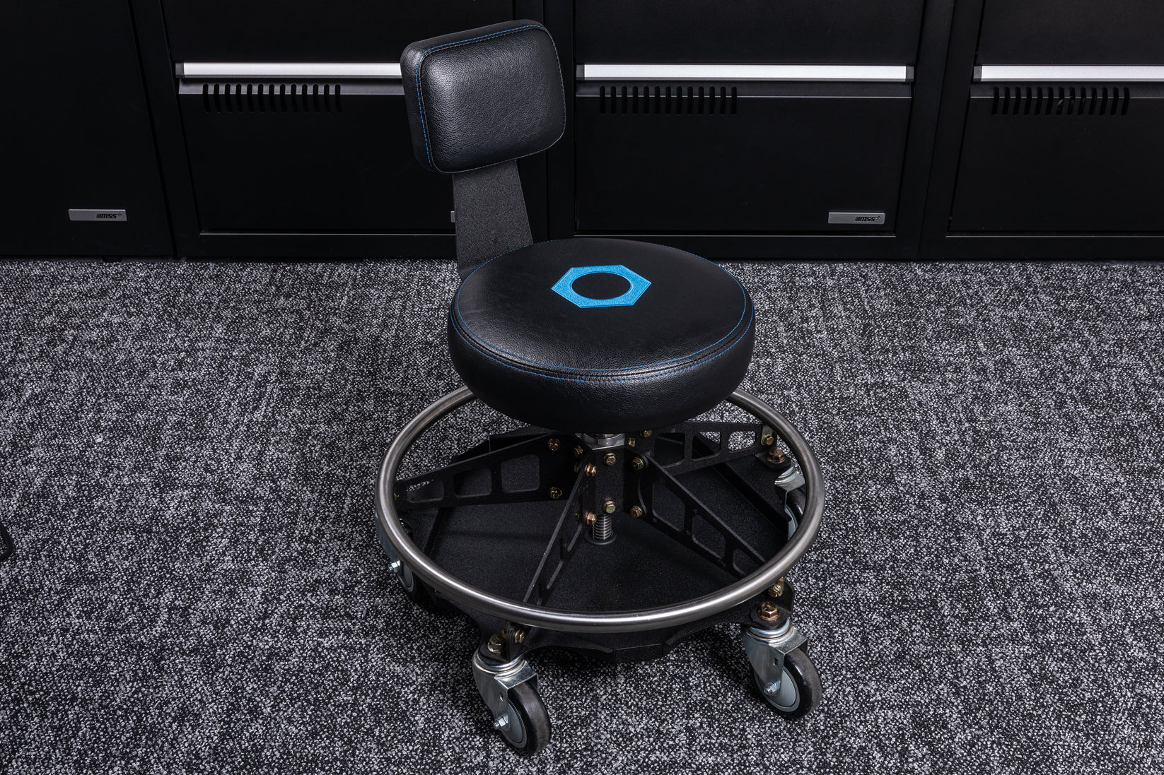 Best OG Vyper Garage Chair with Adjustable Height and Tool Tray Options ...