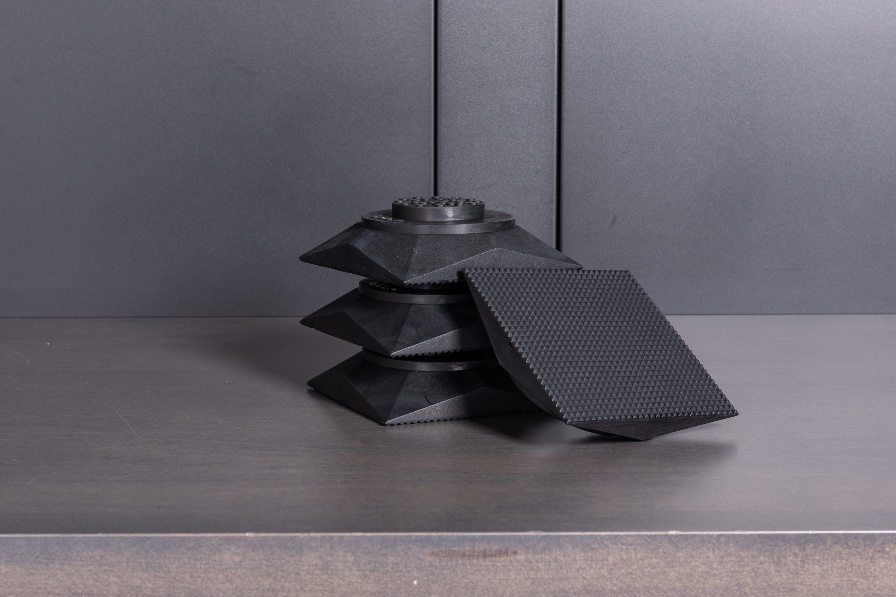 BOCK Rubber Blocks for Electric Vehicles | Rubber Lift Blocks ...