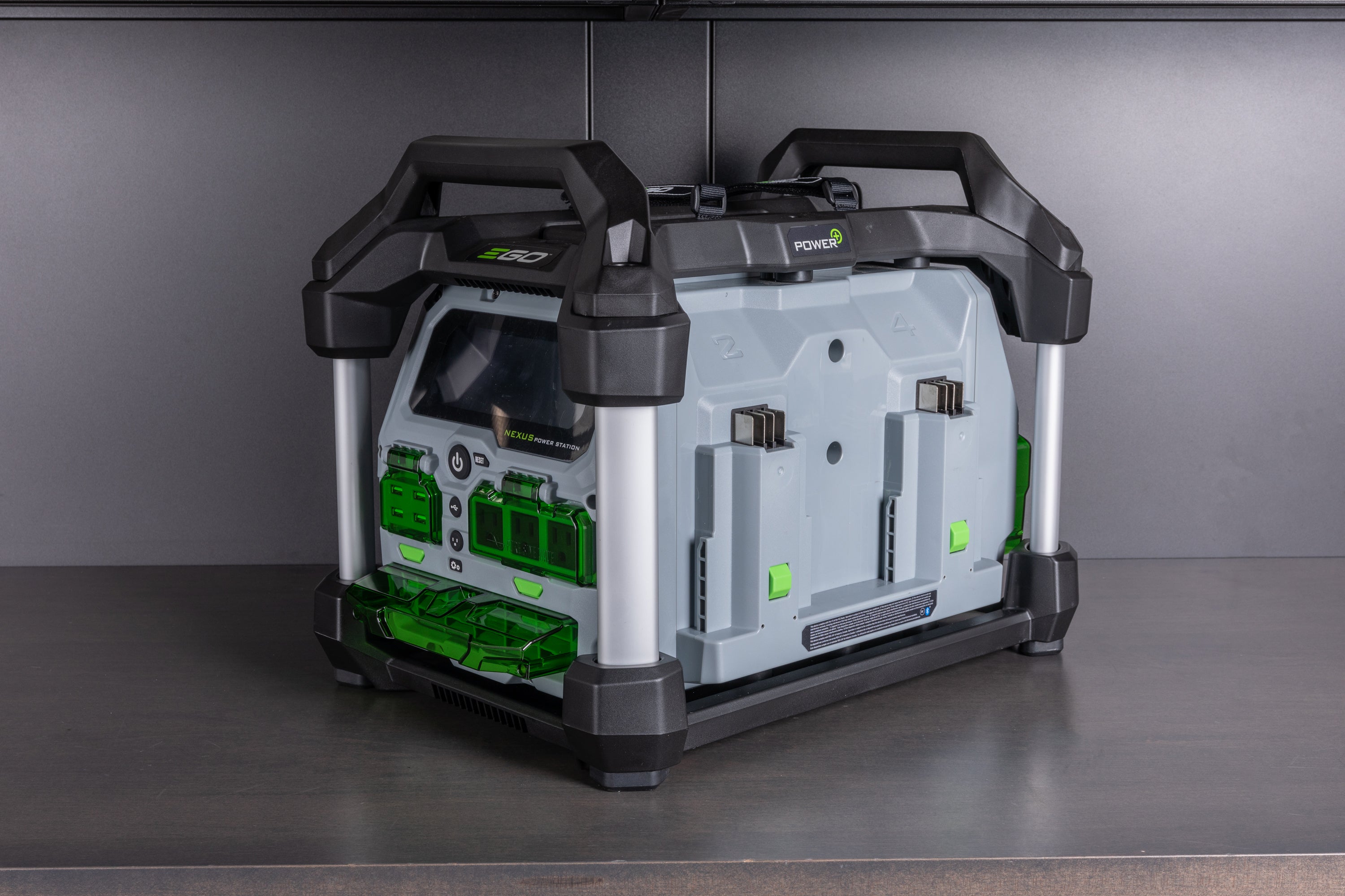 EGO Nexus Portable Power Station 3000W Peak 2000W Quiet Battery ...