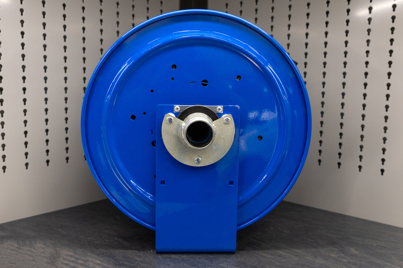 Coxreels Vacuum Hose Reel with Optional 50' Hose - Durable Wall Mount ...